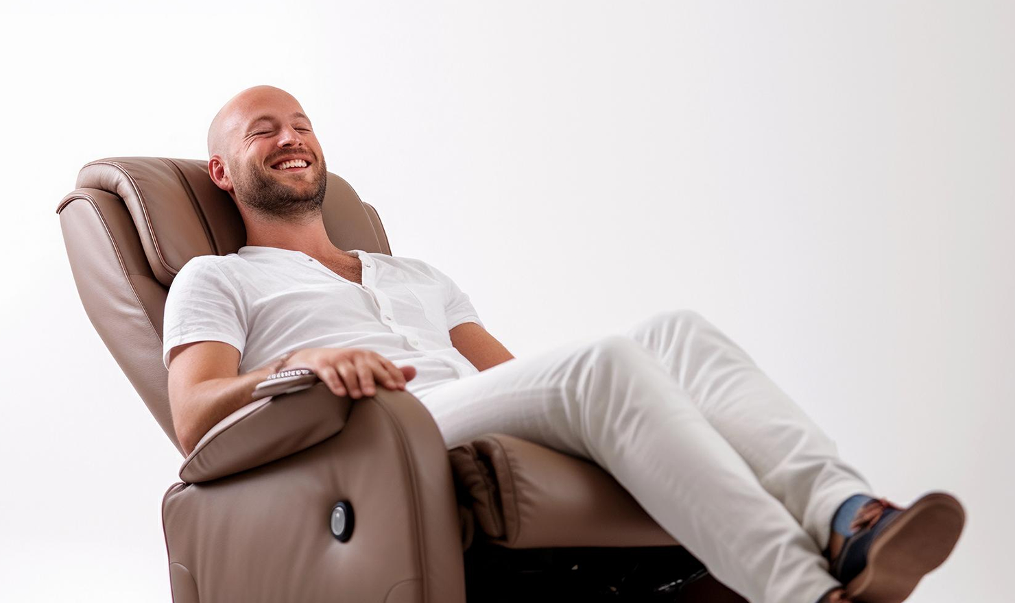 Discover The Health Benefits of Power Recliner Motion Sofas – SOFABED